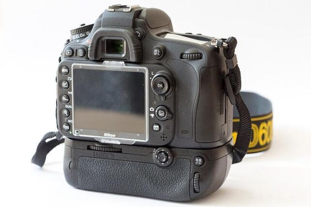 Nikon D610 4700